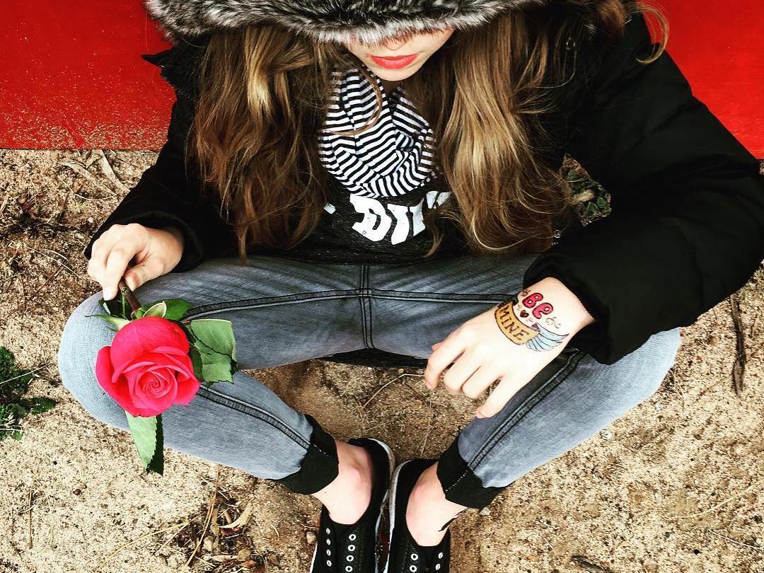 Pink hearts. Set of 3 face freckles temporary tattoos. - Ducky Street